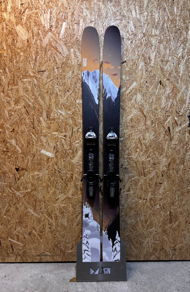 SGN skis
